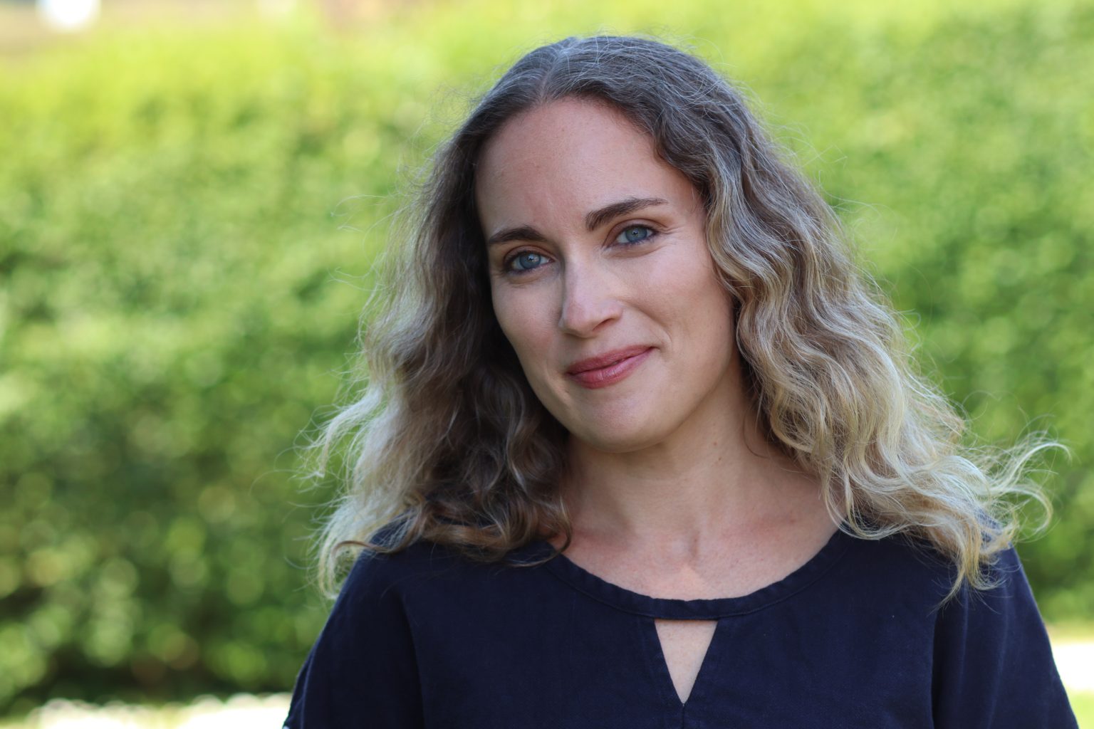 Write On! Interviews: Author Emma Rosen – Pen To Print